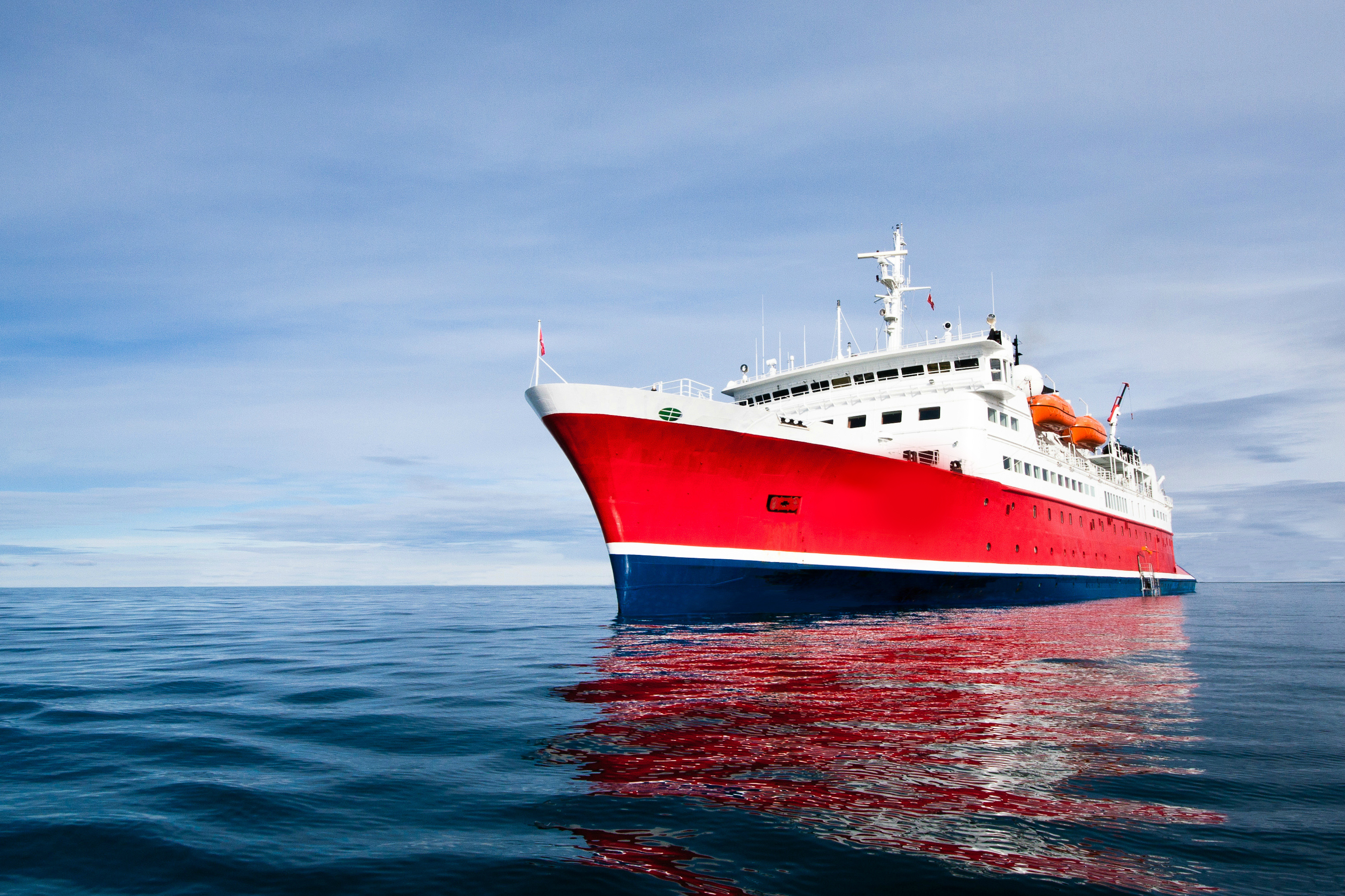 Ultramarine Expedition Ship | Swoop Antarctica