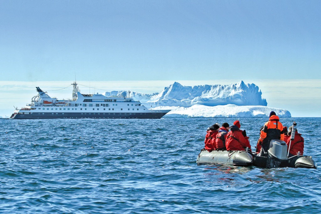 Antarctic Cruise Ships | Swoop Antarctica