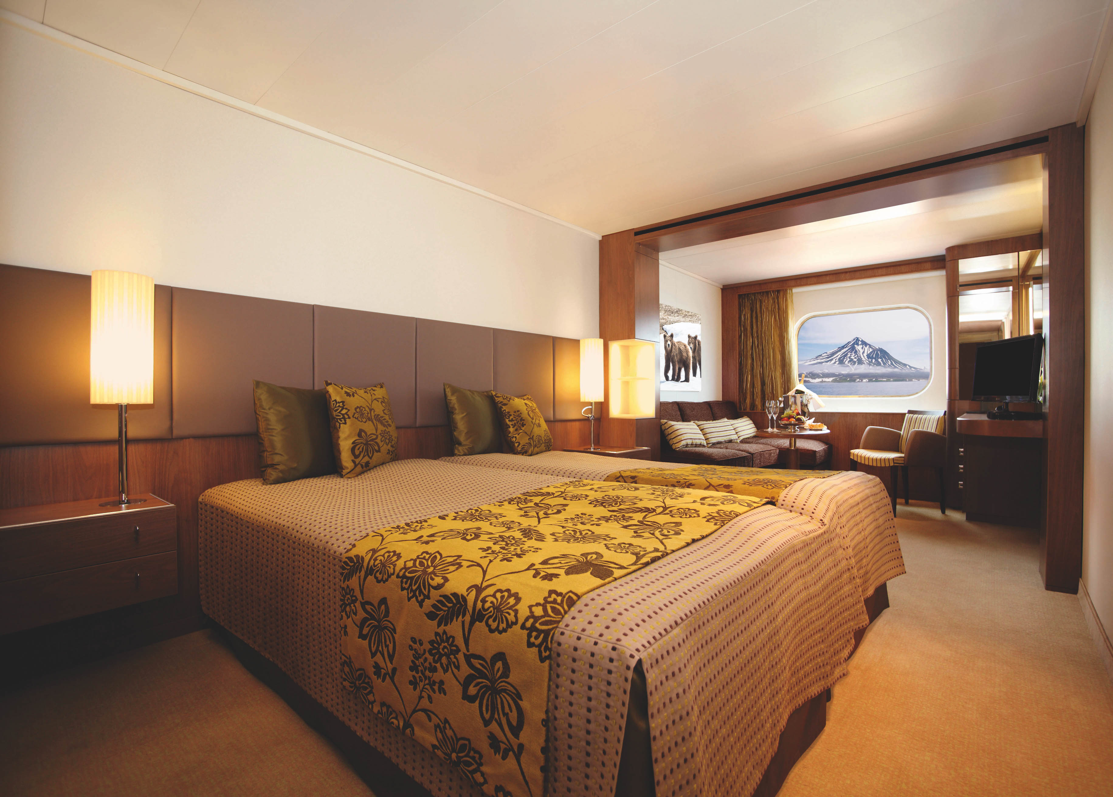 MS Adventurer | Swoop Antarctica